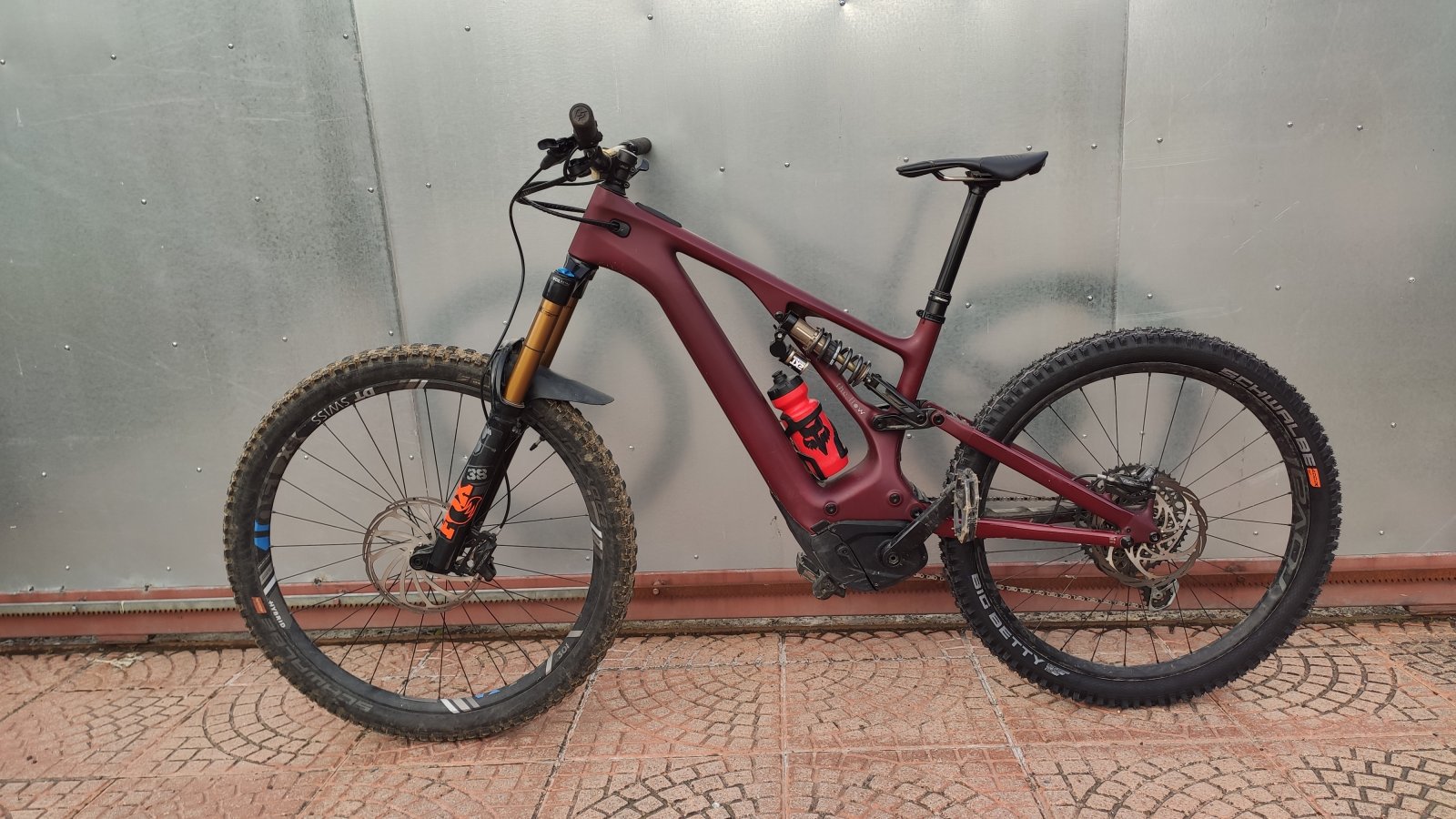 Turbo Levo 2022 CUSTOM | EBIKE MAG
